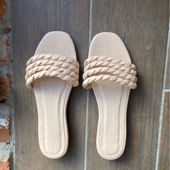 Kaanas | Shoes | Corcovado Twisted Braid Slidesandal Size 7 Us ...